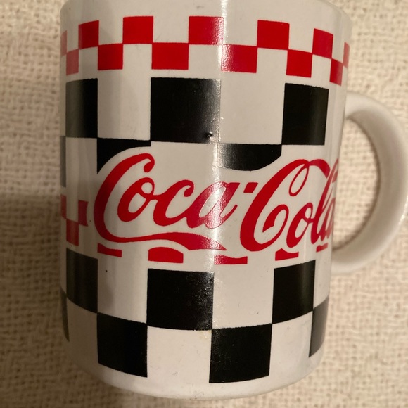 Coca Cola | Dining | Coca Cola Mug | Poshmark